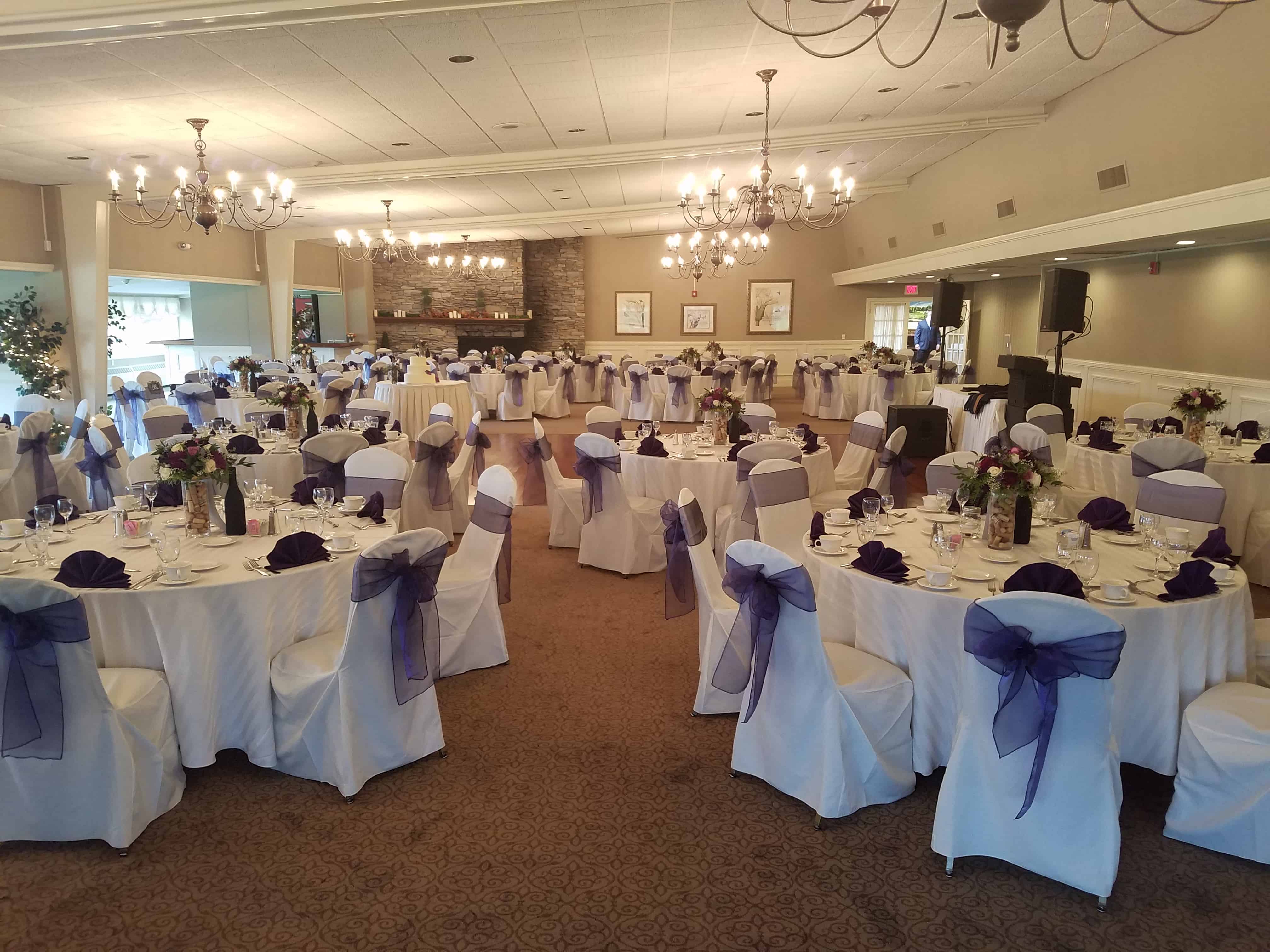 Host Your Wedding at Pleasant Valley Country Club